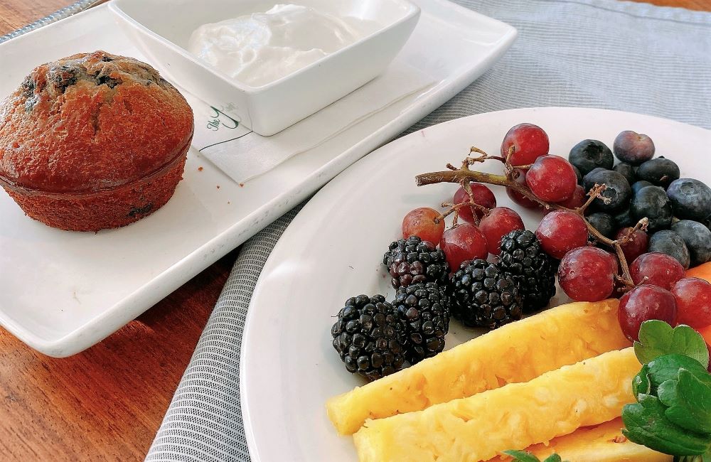 15 of the best restaurants in St. Simons Island, GA - Family Travels on ...