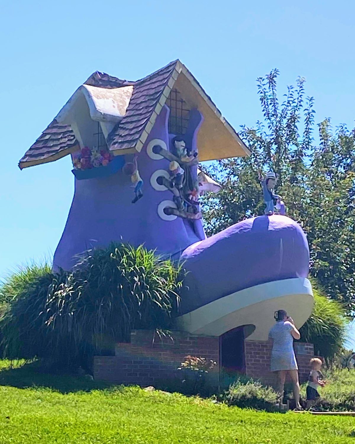 Old time Family Fun at Clark's Elioak Farm! - Family Travels on a Budget