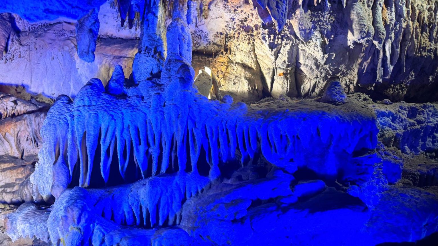 Chattanooga: Ruby Falls Cave Tour - Family Travels on a Budget